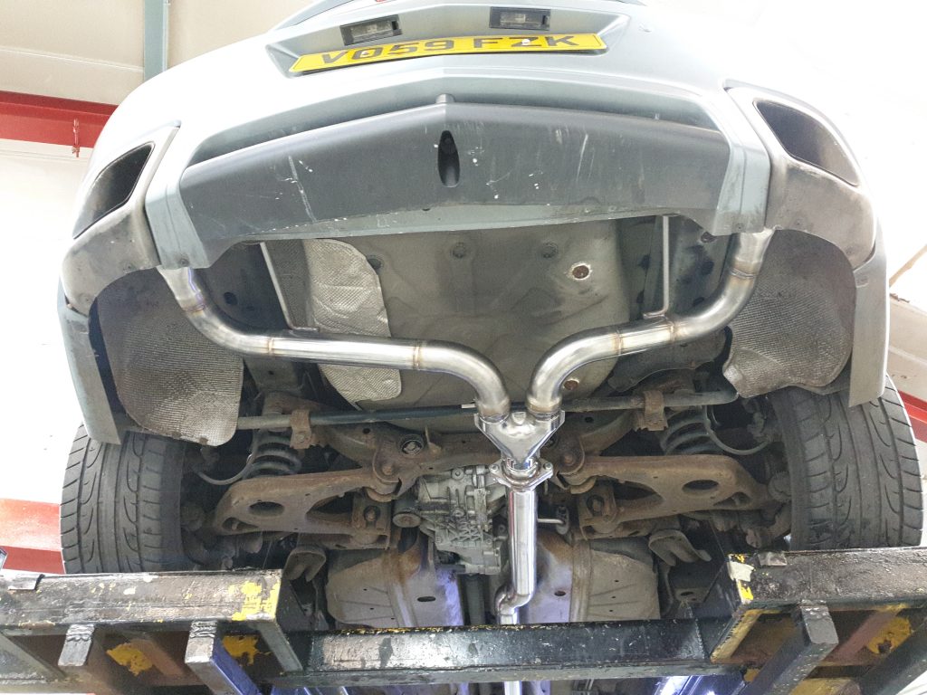 VX INSIGNIA VXR - DKU Performance